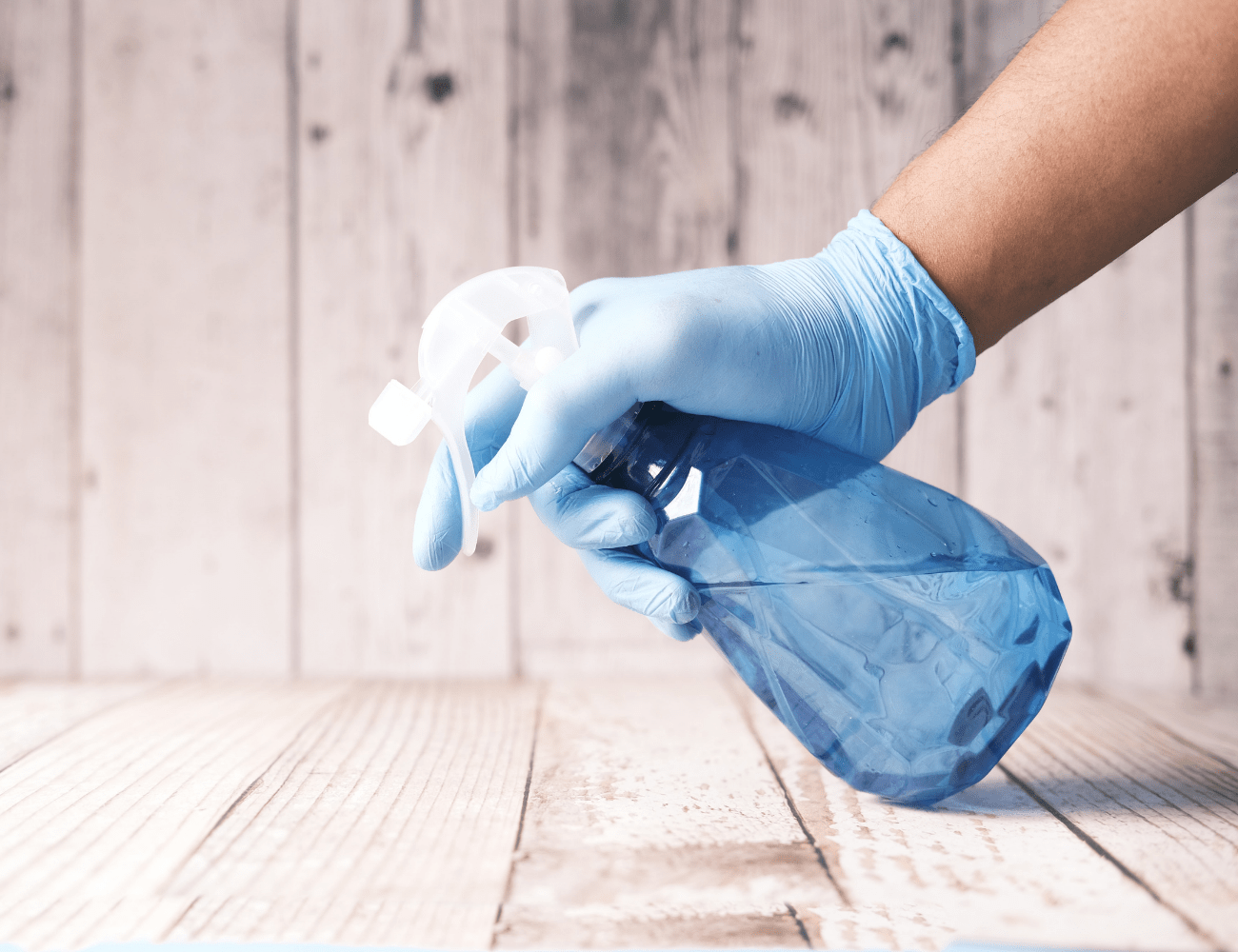 10 Things You Can Clean With Baking Soda and Vinegar - The Daily DIY 10 Things You Can Clean With Baking Soda and Vinegar - The Daily DIY
